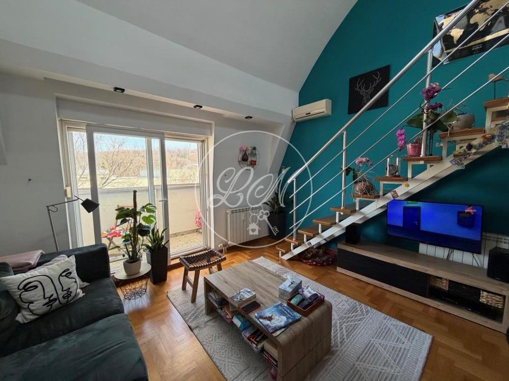 Šarmantan duplex 76m2, nadomak Zvezdarske šume, lux ID#1301
251.000 €