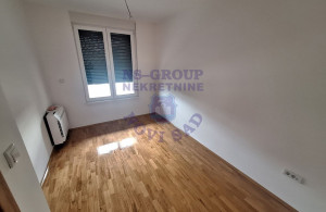 Prodajem Stan-Apartman, Petrovaradin, Novi Sad Okolica