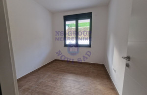 Prodajem Stan-Apartman, Petrovaradin, Novi Sad Okolica