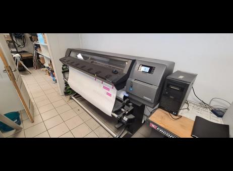 Velikoformatni inkjet crtač HP Latex 330