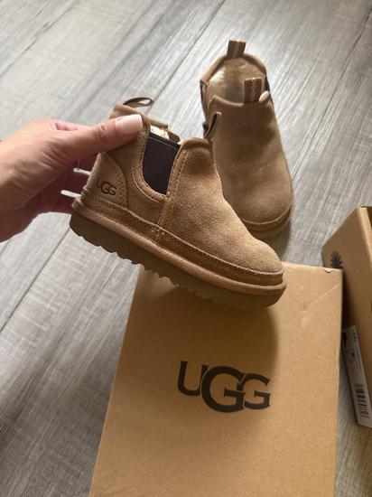 Decije ugg cizme original 25