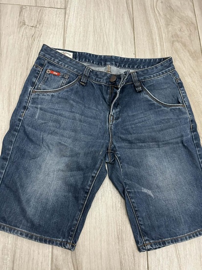 LEE COOPER MUSKE TEKSAS BERMUDE