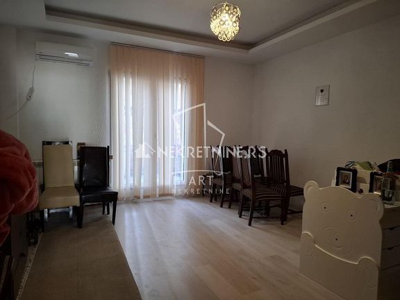 Lokal Mirijevo, 75m2 ID#10288