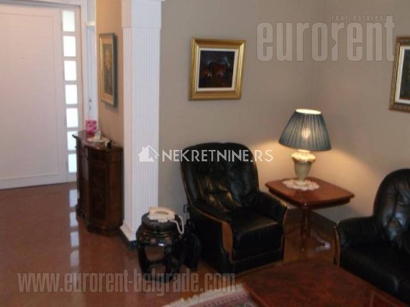#30614, Izdavanje, Kuća, DEDINJE, 2000 EUR