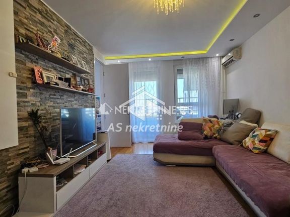 Novi Beograd, Blok 67, Belville, 2.5 stan, 62m2, 1000 EUR