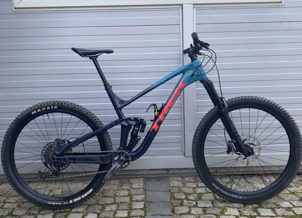 TREK Slash 29" FS