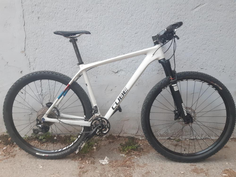 Cube xt karbon