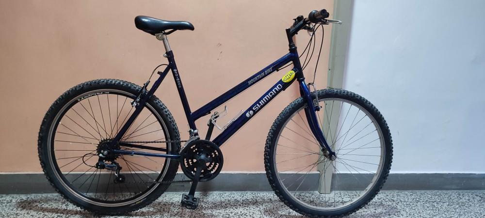 "Shimano" mountain bike 26" 53cm