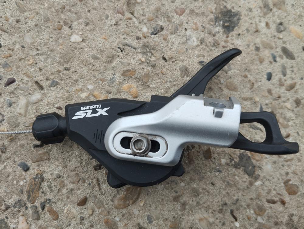 Shimano SLX leva ručica 2 3 brz