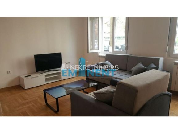Voždovac, Lekino brdo, Vojvode Prijezde, 1.0, 31m2, 400 EUR