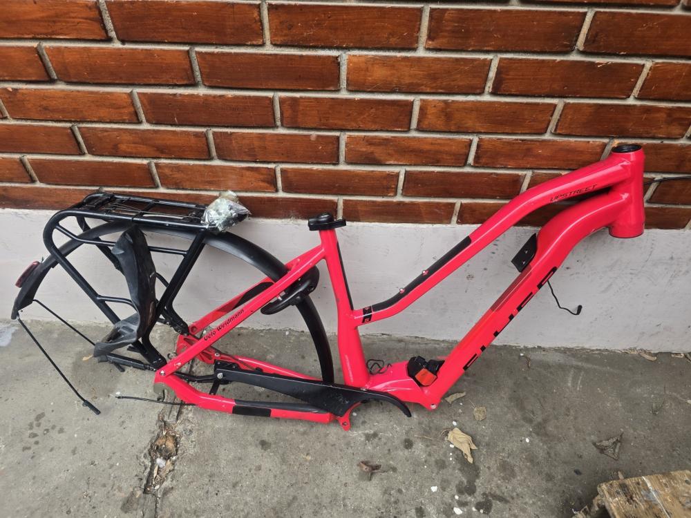 Flyer ram 28 DZABE CENA