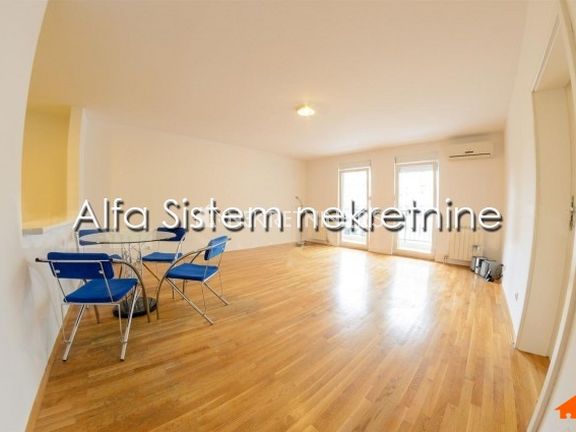 Stari grad, Dorćol, 3.5 stan, 93m2, 1000 EUR, ID 26030