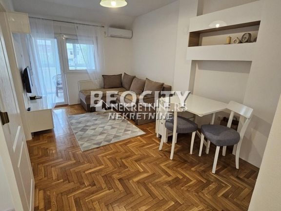 Novi Sad, Socijalno, Vojvode Šupljikca, 1.5, 39m2, 126000EUR