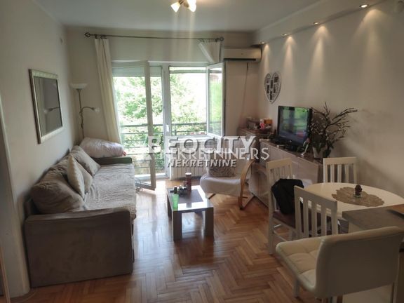 Voždovac, Vojvode Vlahovića, Miodraga Živanova , 1.5, 37m2, 122400EUR