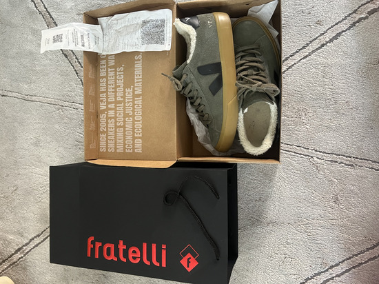 Nove VEJA patike original