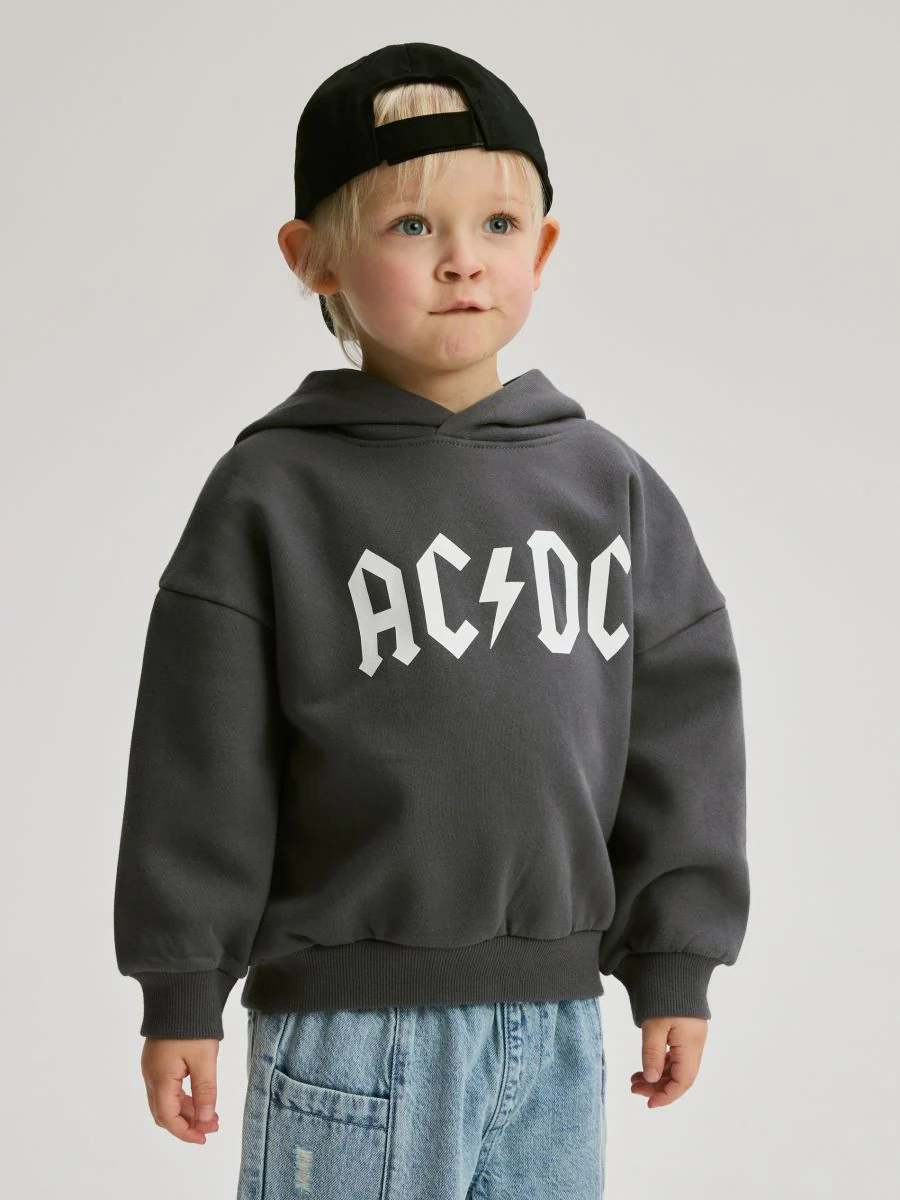 Duks sa kapuljačom AC/DC
