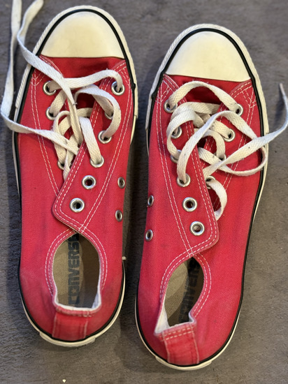 Crvene converse patike