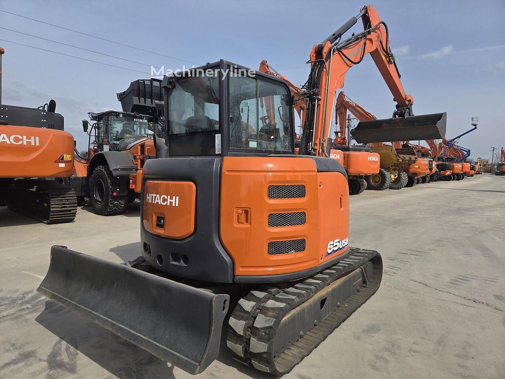 Hitachi ZX65USB-6, 2019/07, 2.006h, Hydr Quick coupler+3 new buckets, Hy mini bager