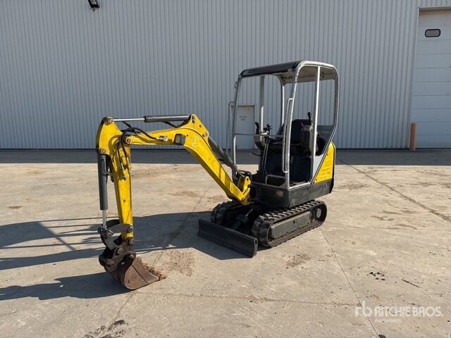 Prodaje se Wacker Neuson ET16 mini bager na aukciji
