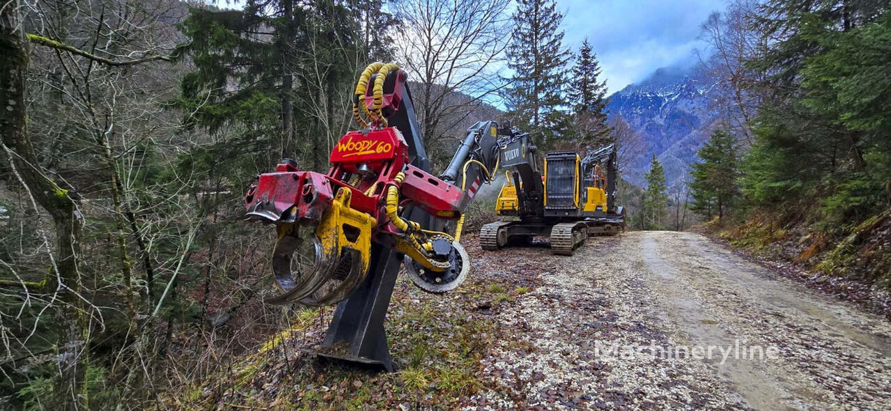 Volvo EC210B NLC bager guseničar