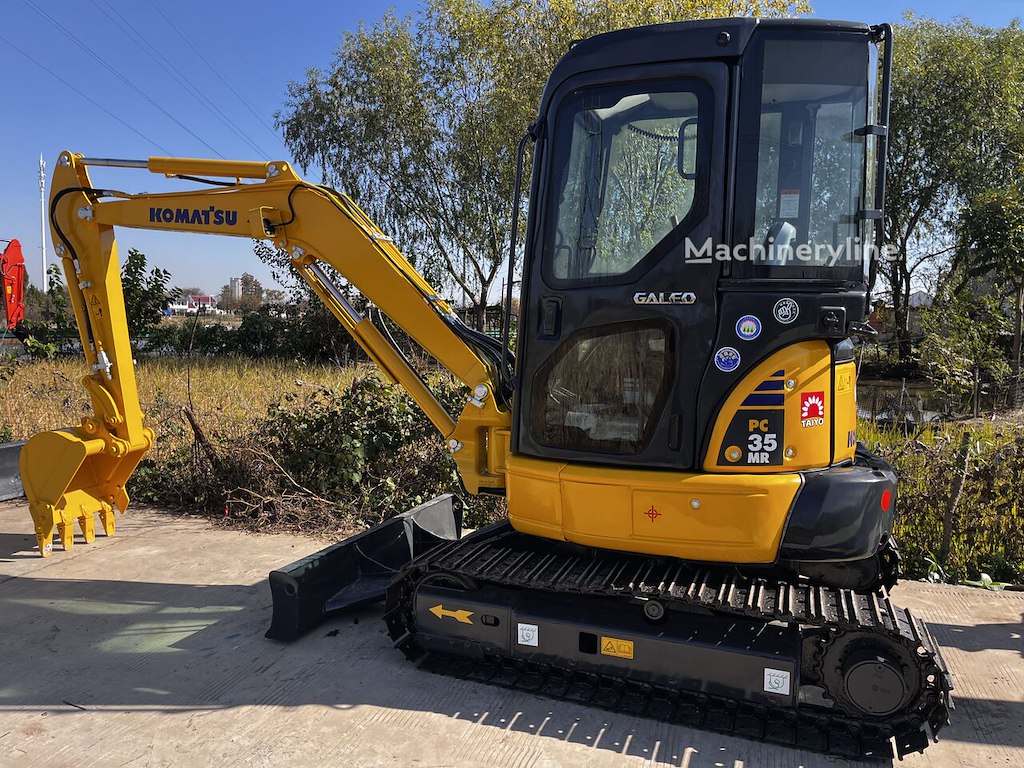 Komatsu PC35 mini bager