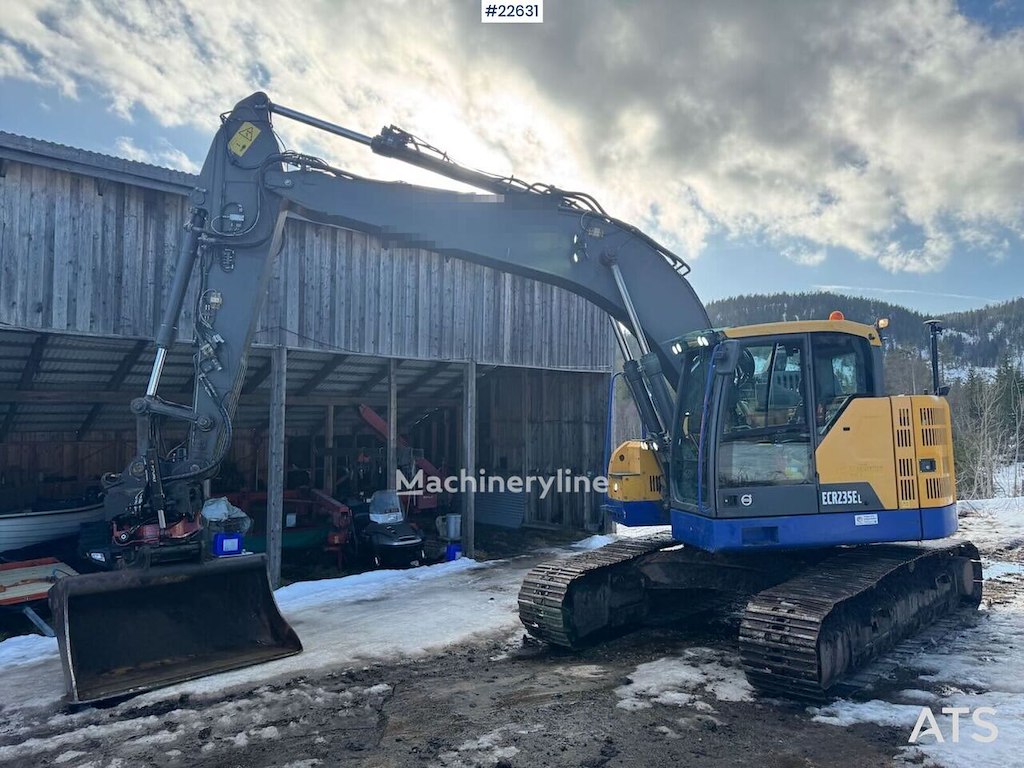 Volvo ECR235EL Beltegraver m/ Pusseskuffe, tilt og GPS bager guseničar