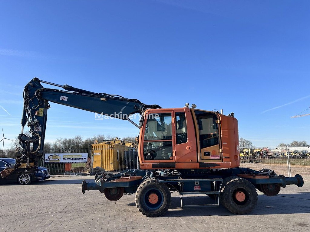 Unac 22 TRR ZW Gleisbagger Zweiwegebagger Rail bager na šinama