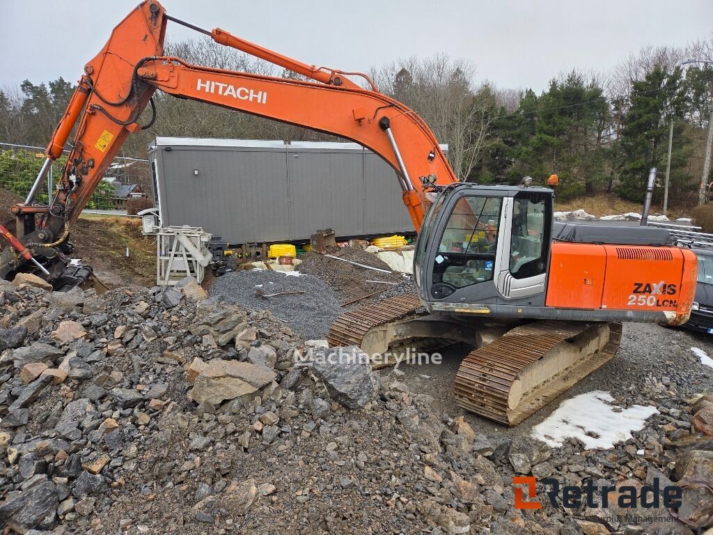 Prodaje se Hitachi Zaxis 250 LCN bager guseničar na aukciji