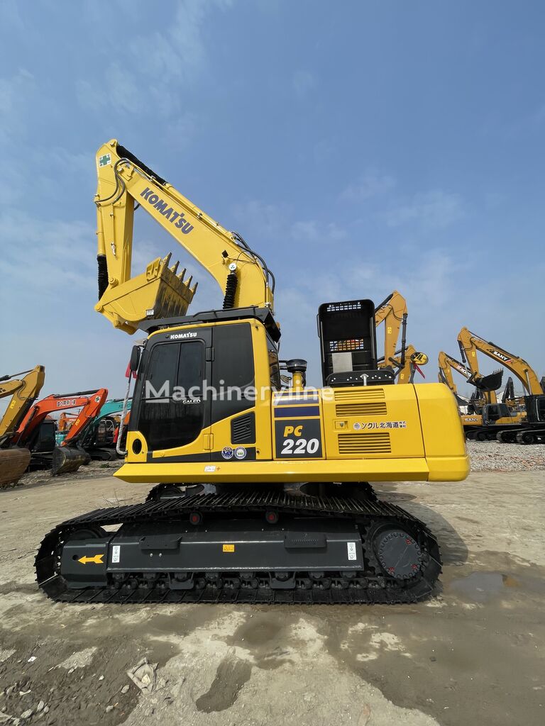 Komatsu PC220 bager guseničar