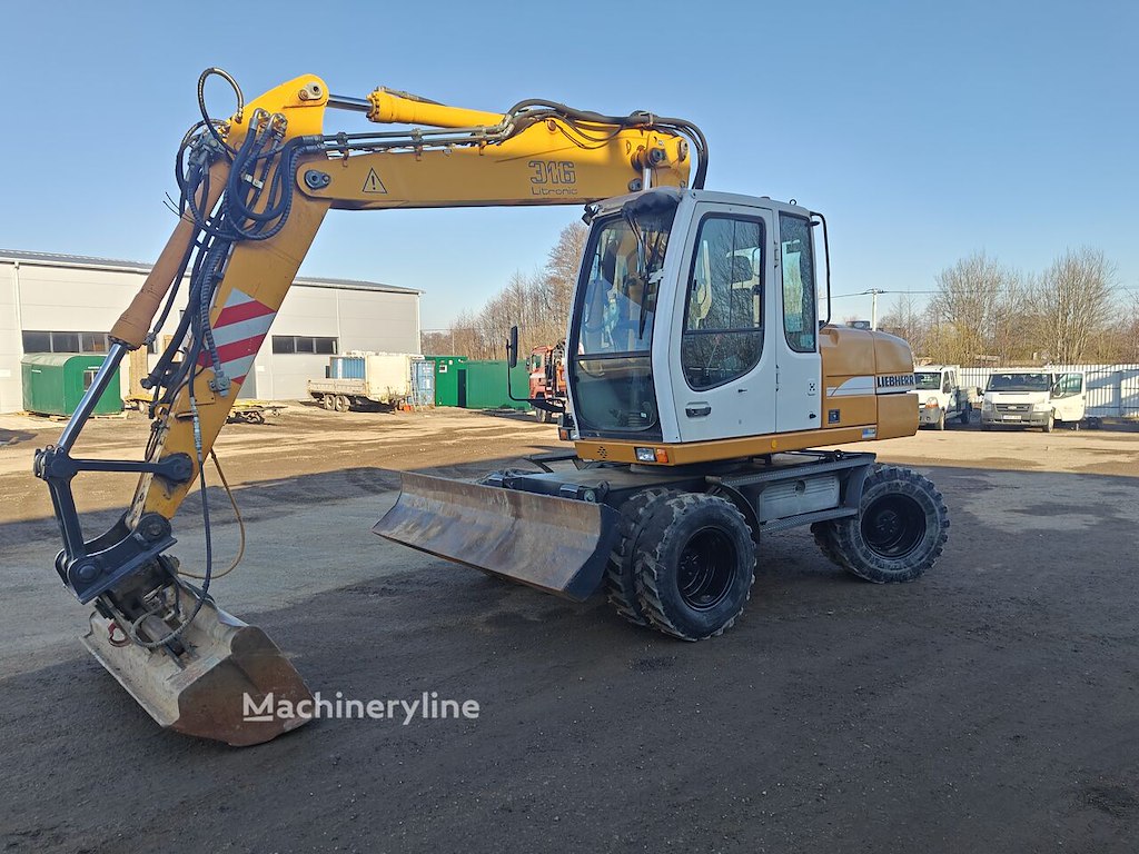 Liebherr A316 Litronic bager točkaš