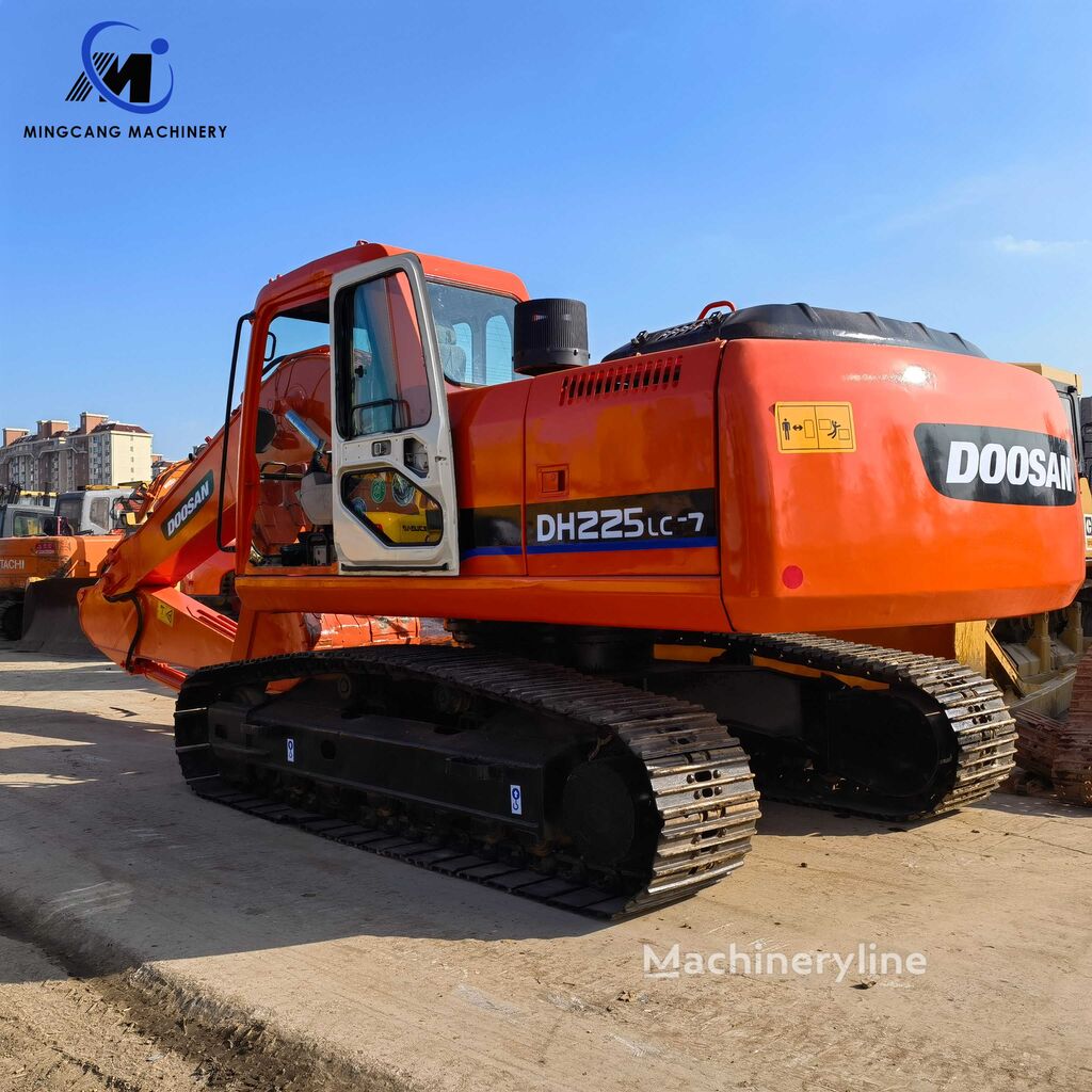Doosan DH225LC-7 bager guseničar