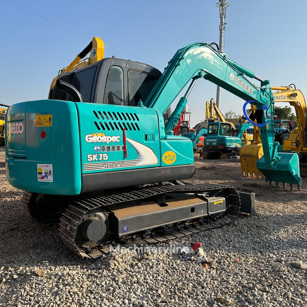 Kobelco SK75-8 bager guseničar