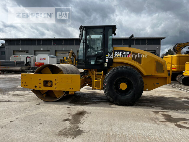 Caterpillar CS66B kompaktor s jednim valjkom