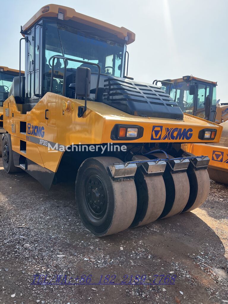 XCMG XP303 pneumatski valjak