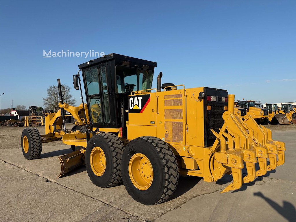 Caterpillar 140K grejder