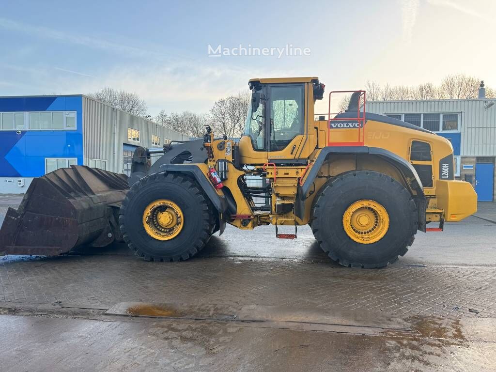 Volvo L 260 H ( NEW TYRES ) prednji utovarivač
