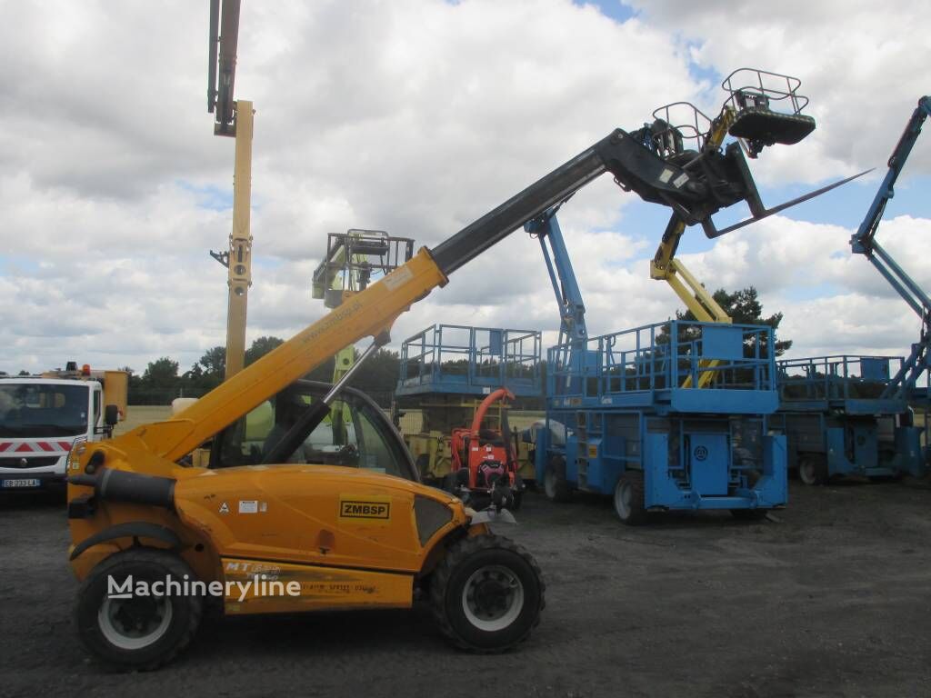 Manitou MT 625 teleskopski utovarivač