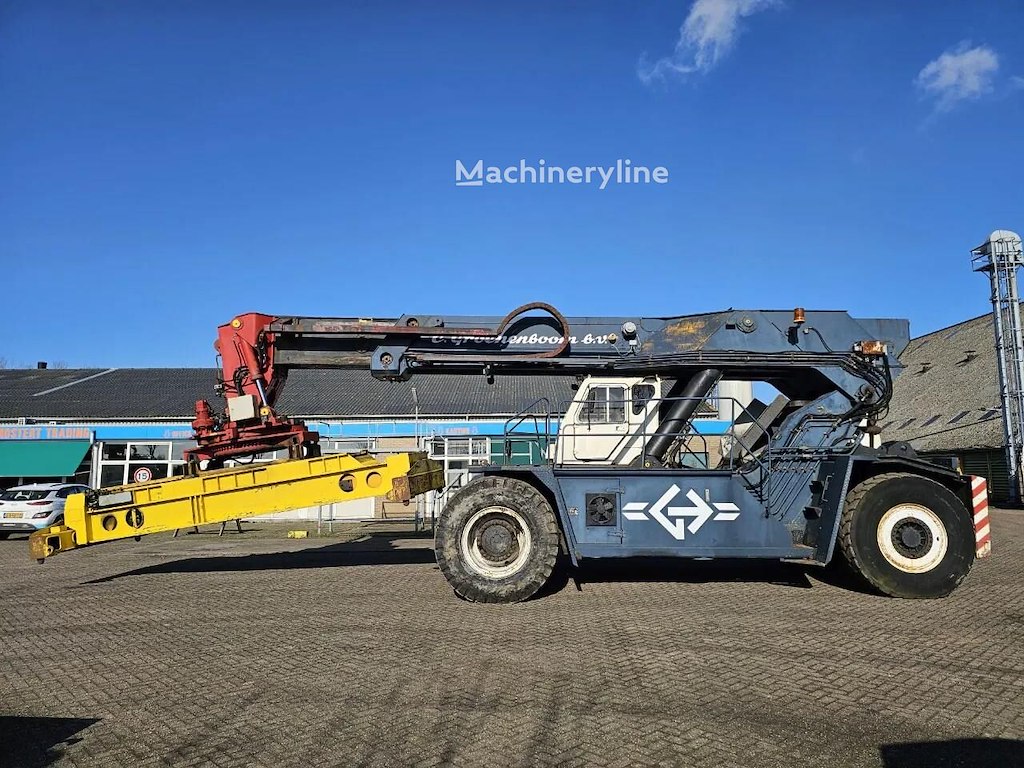 Hyco Boss Reachstacker Hyco Boss Reachstacker EH143 – 40-45 Ton – Die dalekosežni slagač