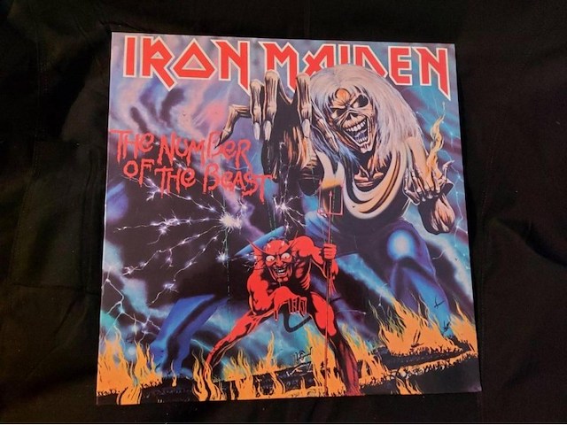 IRON MAIDEN - THE NUMBER OF THE BEAST LP