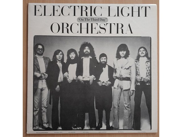 Electric Light Orchestra – On The Third Day