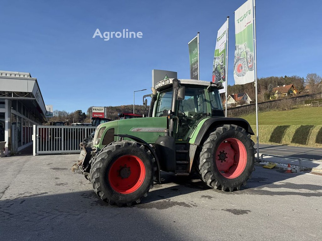 Fendt 711 Vario traktor točkaš