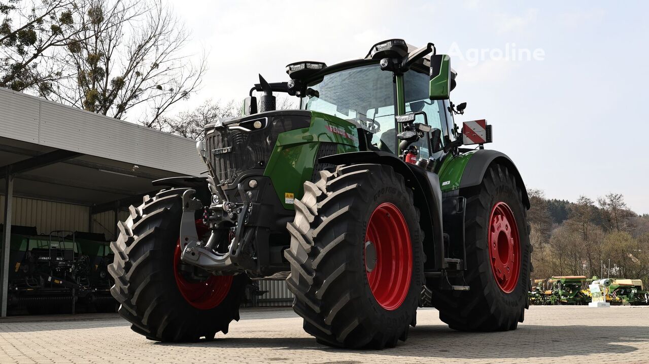 Fendt 832 Profi+ Gen5 traktor točkaš