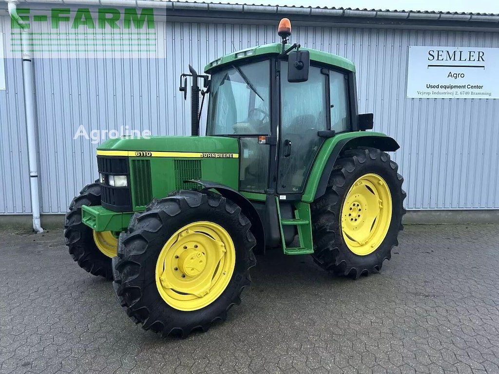 John Deere 6110 traktor točkaš