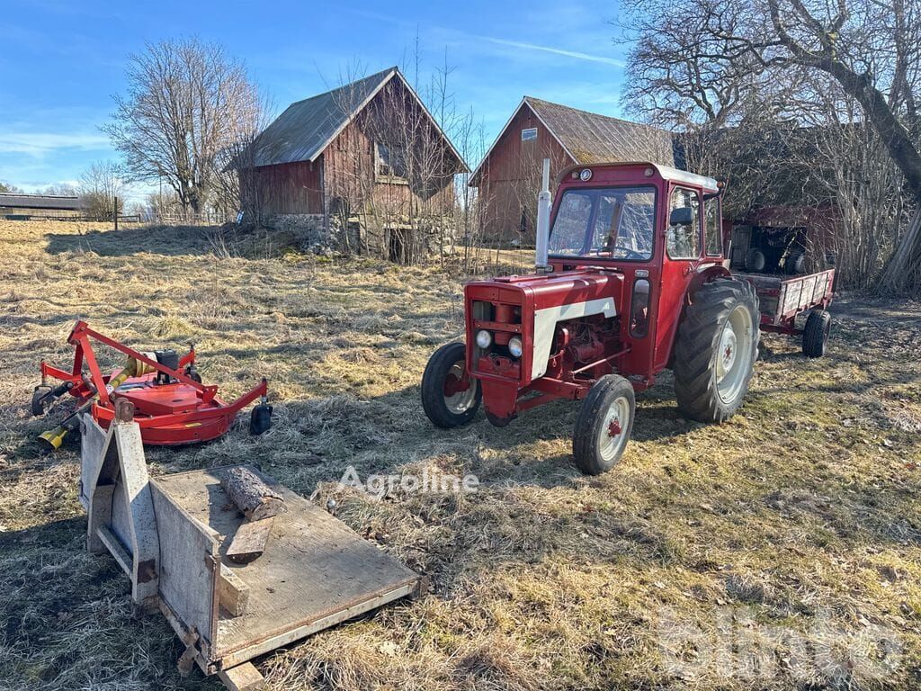 Prodaje se International Harvester 434 traktor točkaš na aukciji