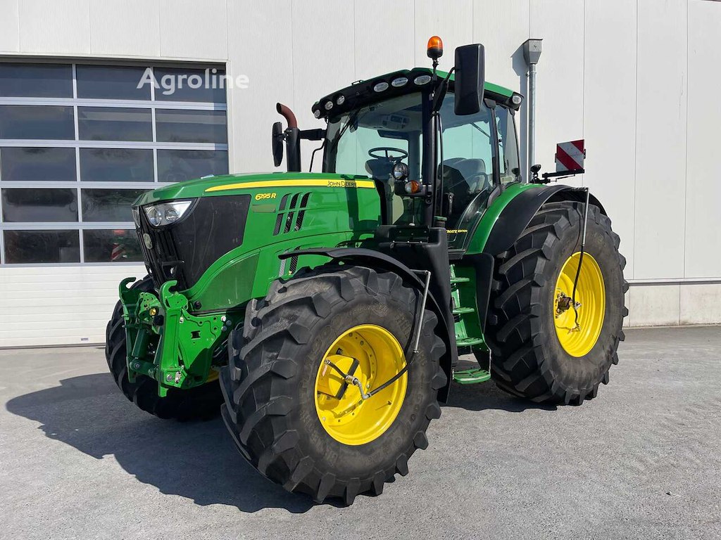 Prodaje se John Deere 6195 R traktor točkaš na aukciji