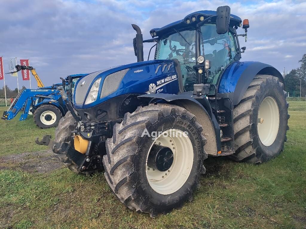 New Holland T 7.315 AC traktor točkaš
