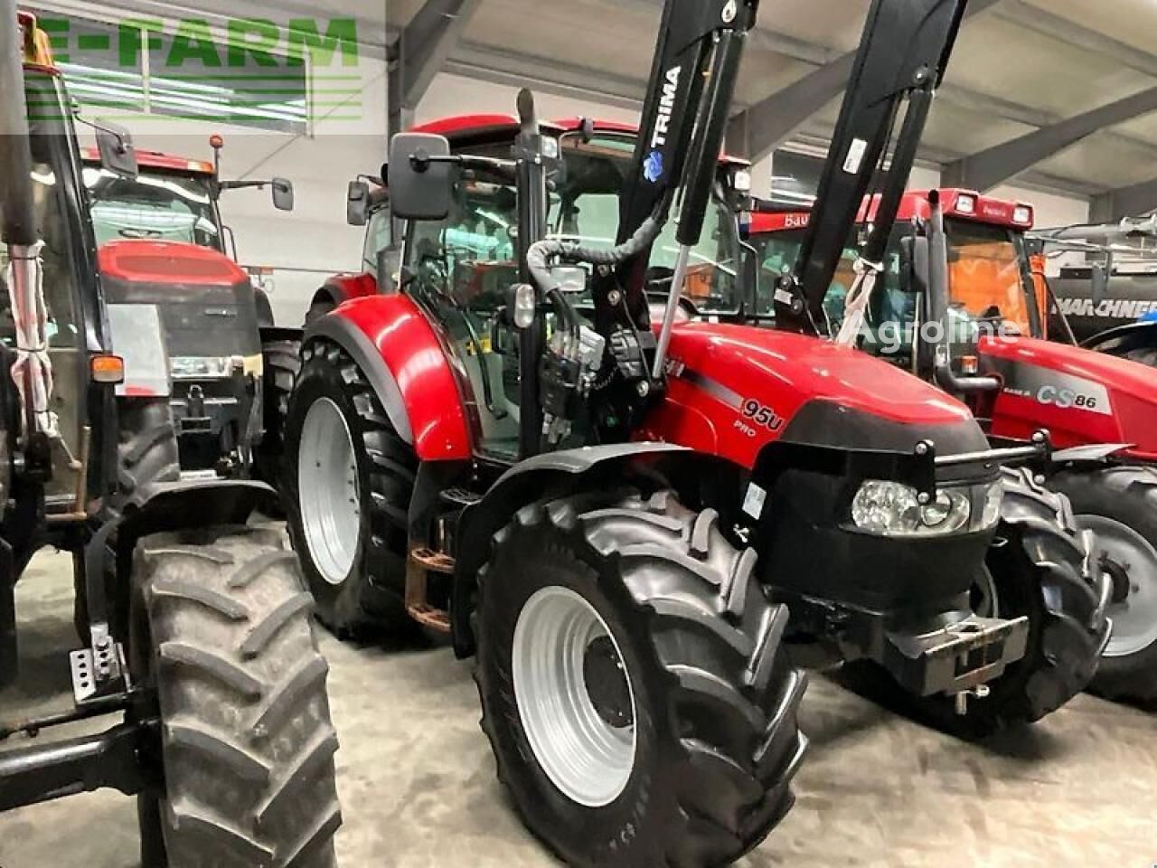 Case IH farmall 95 u pro traktor točkaš