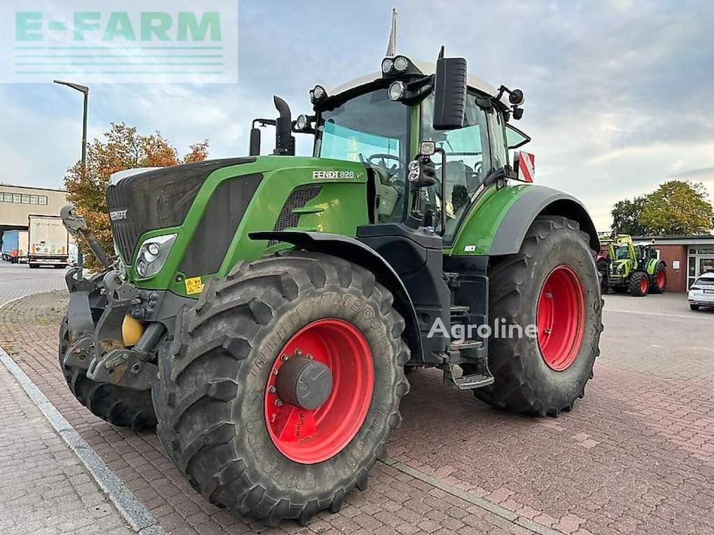 Fendt 828 vario s4 profiplus traktor točkaš