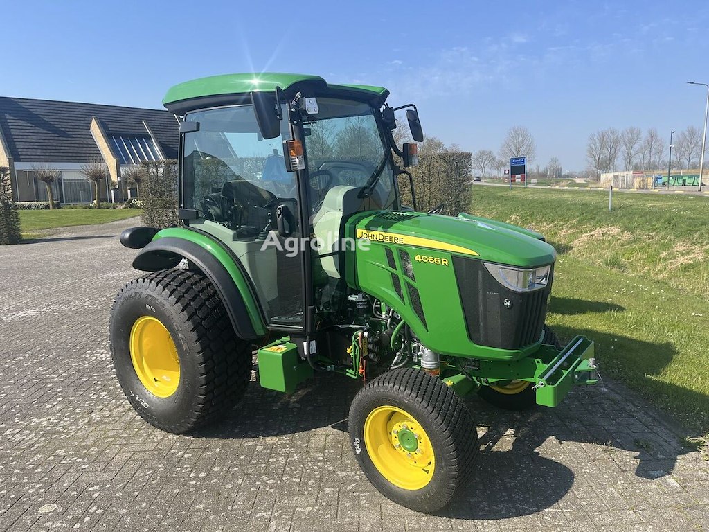 Novi John Deere 4066R traktor točkaš