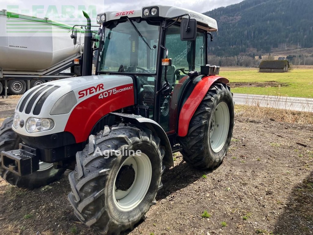 Steyr kompakt 4075 komfort 1 traktor točkaš